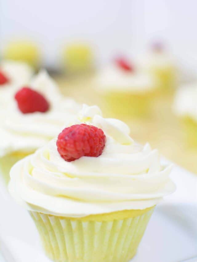Easy Vanilla Cupcake Recipe From Scratch - Chef Lola's Kitchen