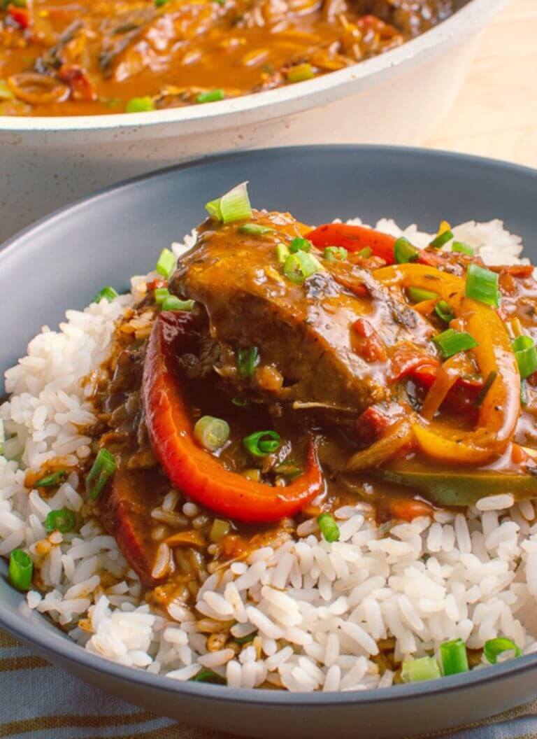 Curry Fish (video) - Chef Lola's Kitchen