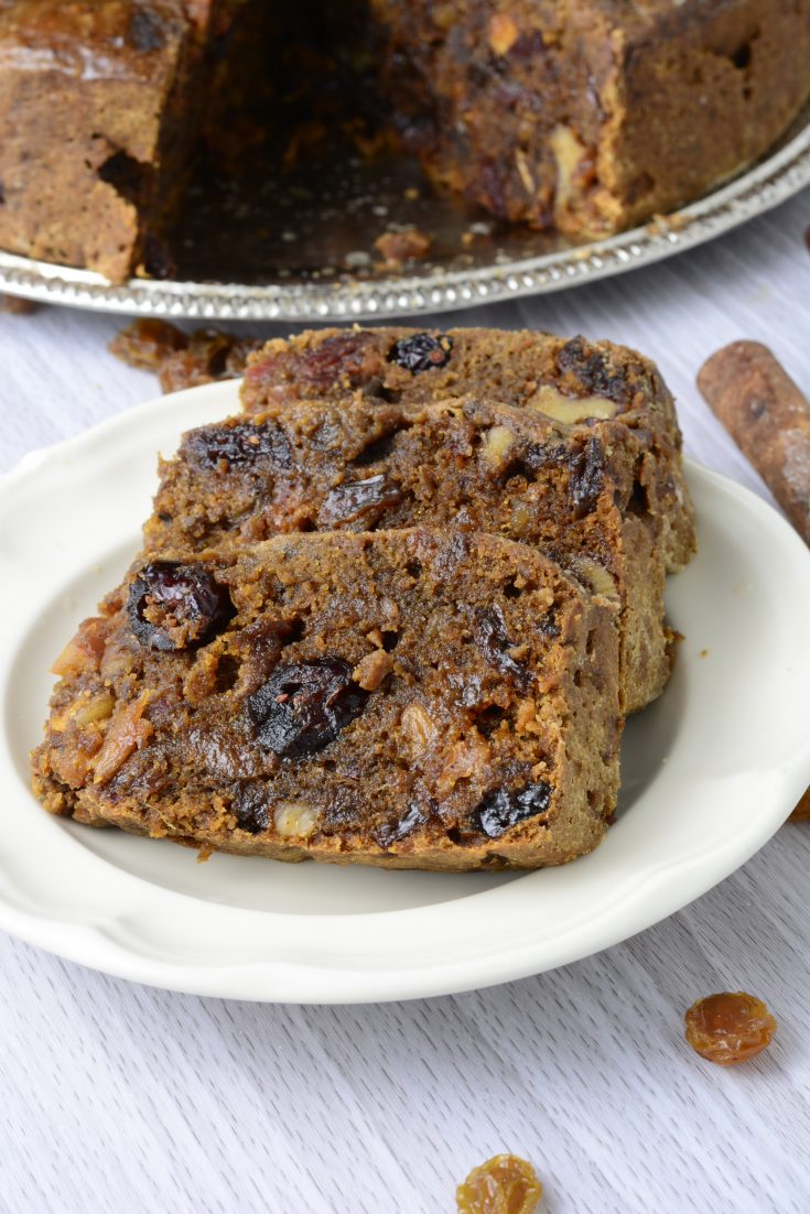 Moist & Rich Christmas Fruit Cake - Chef Lola's Kitchen