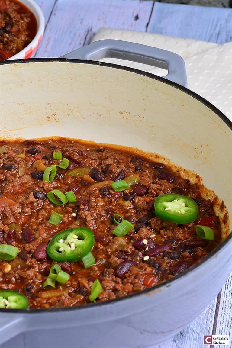 THE ULTIMATE RECIPE FOR HOMEMADE CHILI - Chef Lola's Kitchen