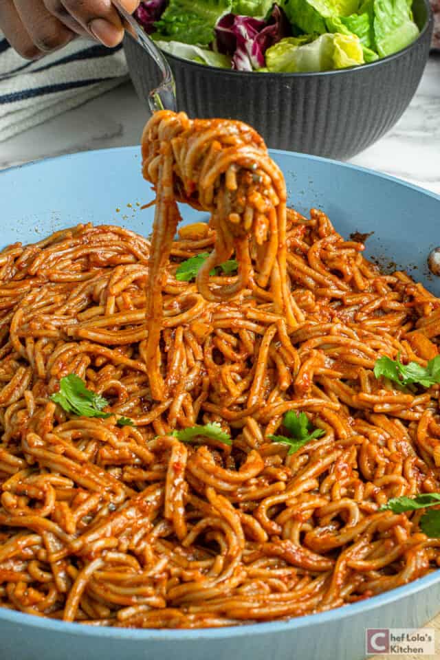 How to make Jollof Spaghetti - Jollof Spaghetti Recipe