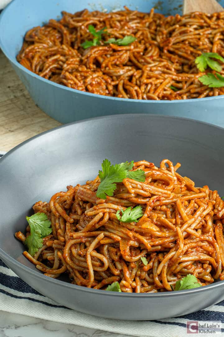 How to make Jollof Spaghetti - Jollof Spaghetti Recipe