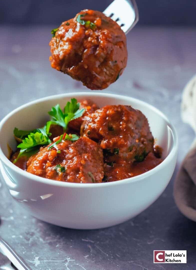 How to make Meatballs in Ata dindin (Nigerian Pepper stew/sauce)